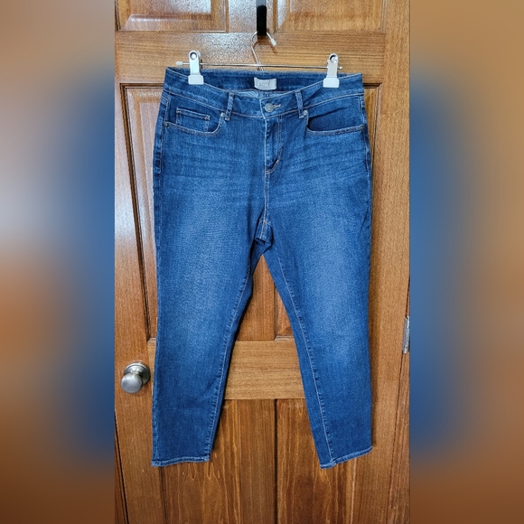 LOFT | Jeans | Loft Outlet Curvy Skinny Jeans | Poshmark
